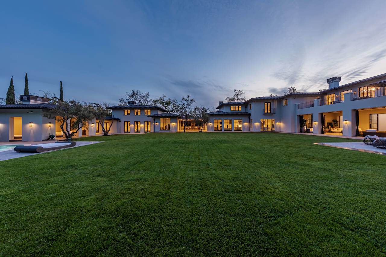 Exclusive Listings | Carolwood | Beverly Hills Real Estate Agents