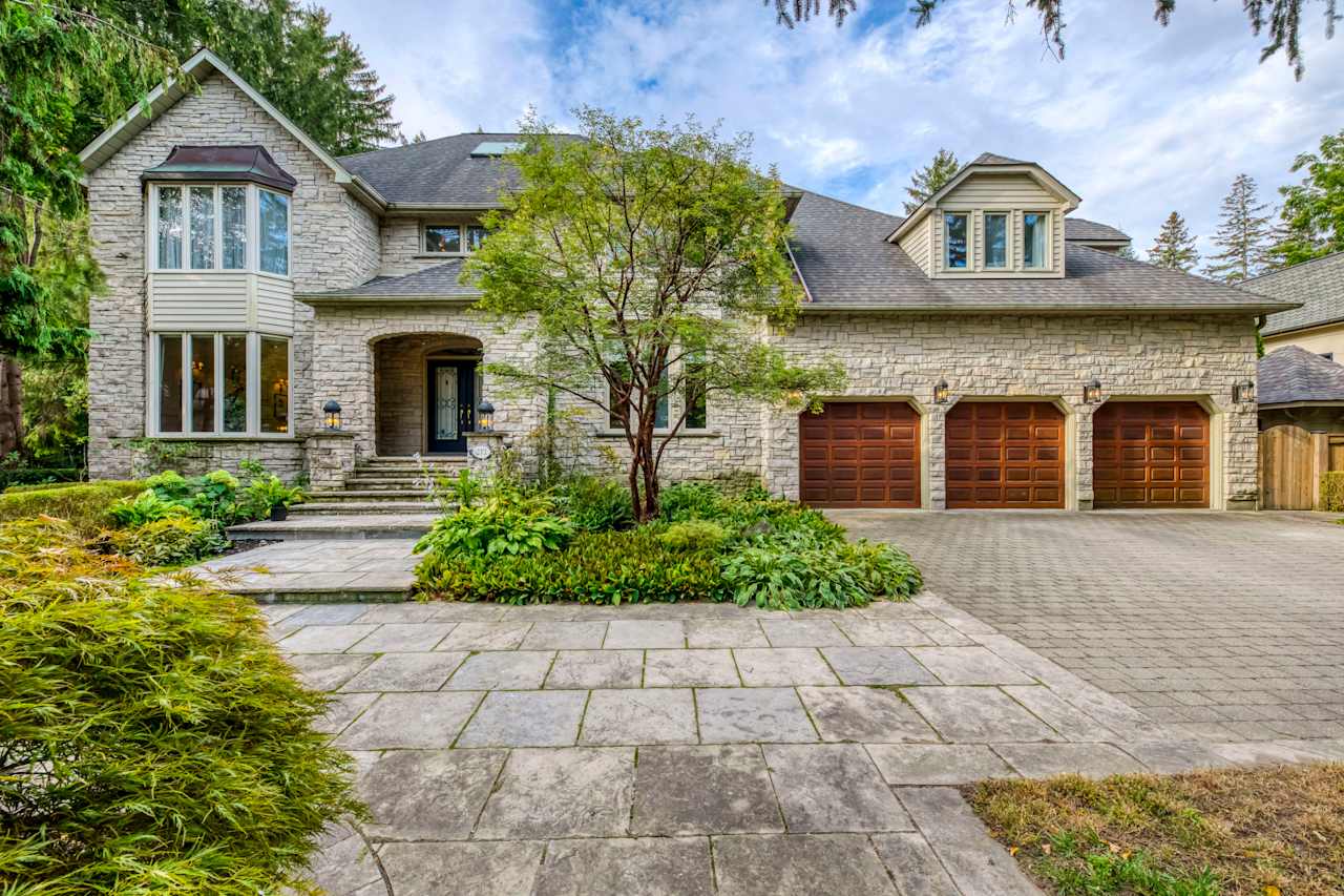 Featured Listings | Oakville Real Estate | Rina© DiRisio