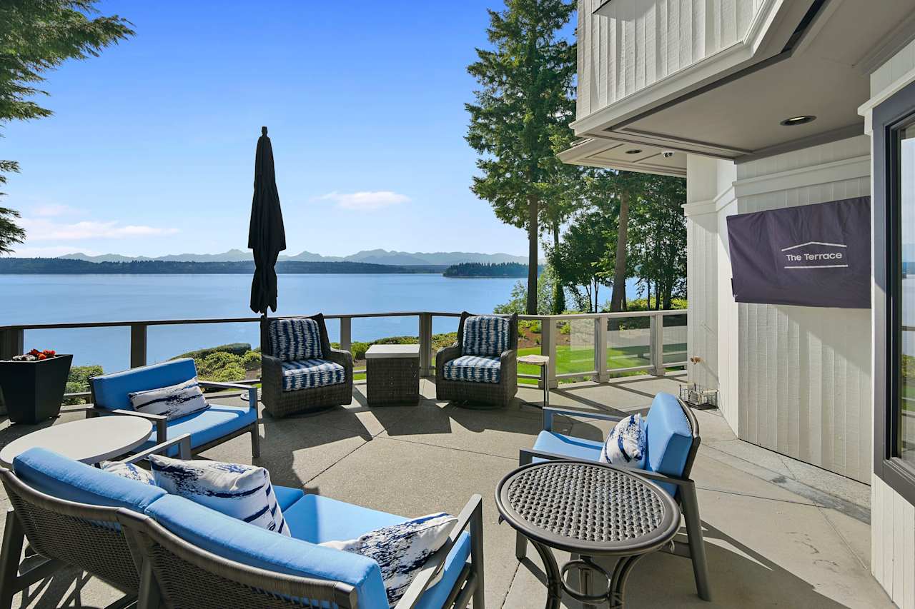 Compass Exclusive | Mary Pong