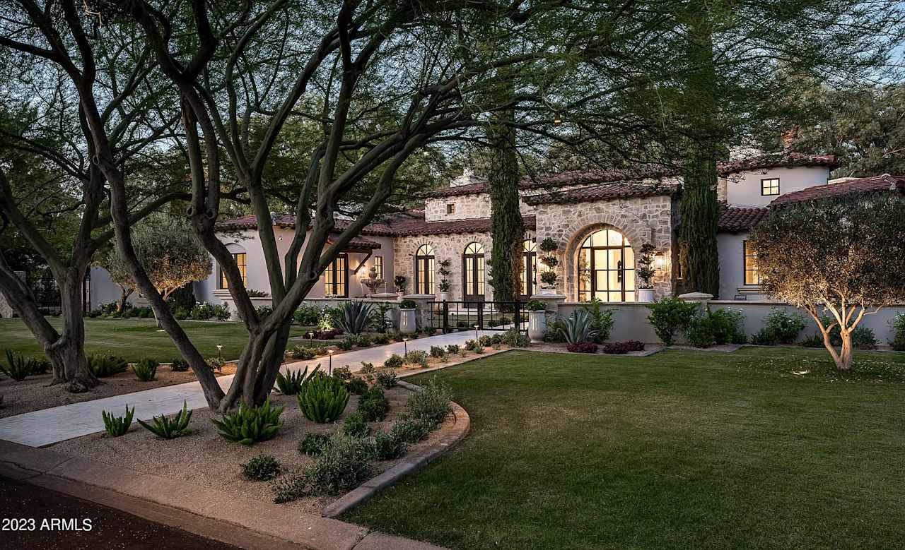 Featured Properties by Johnathon De Young