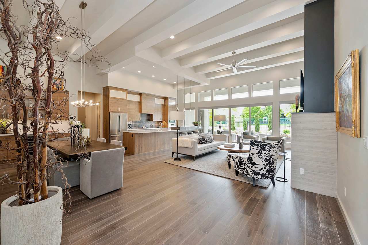 Robert Santangelo Real Estate Group