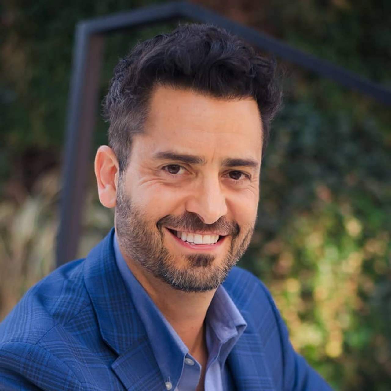 Tony Elias - Volt Realty