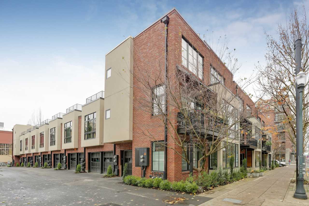 Johnson Street Townhomes | Developments | Erika Wrenn