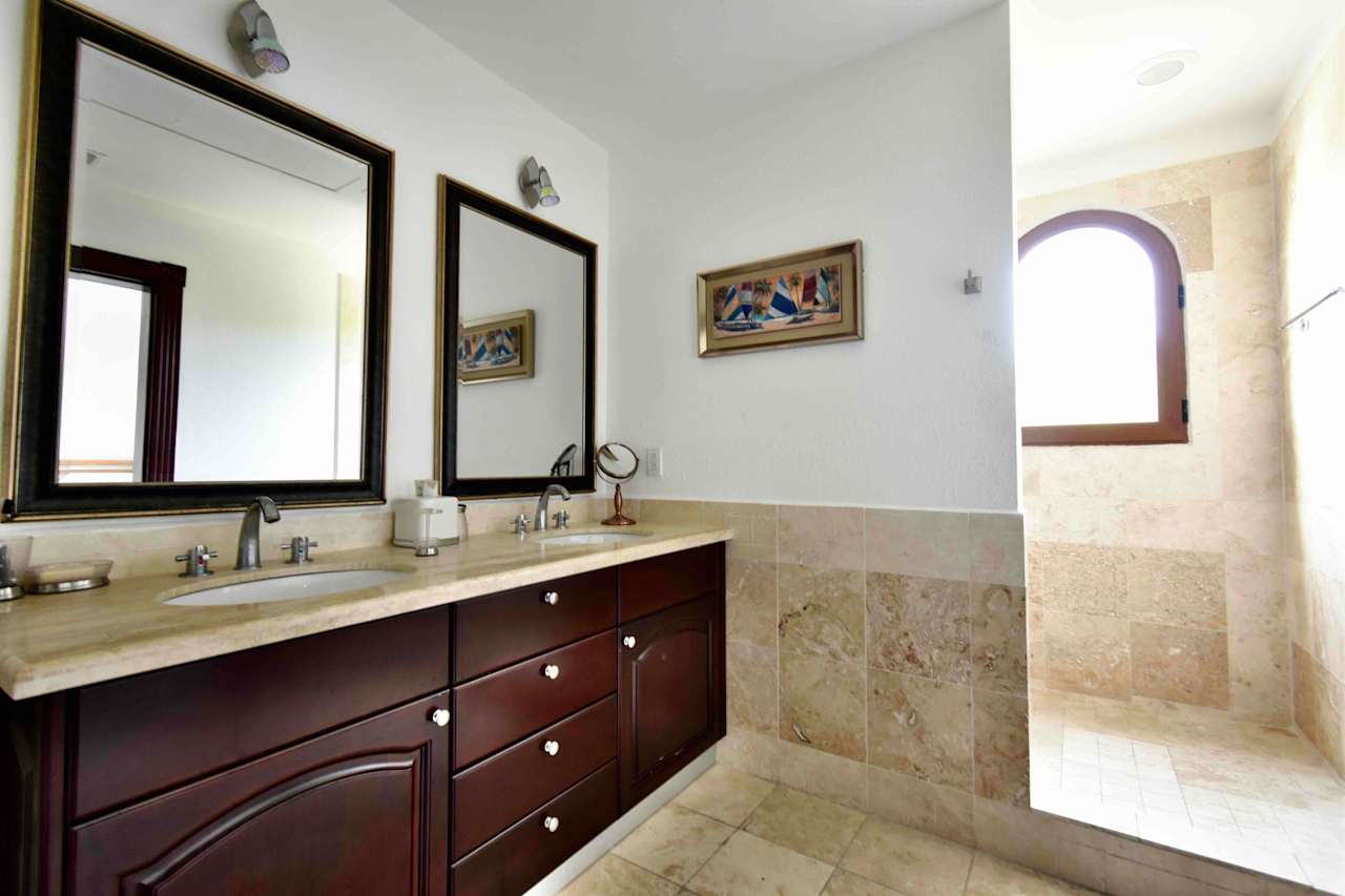 Luce del Sol - Penthouse Porto Cupecoy