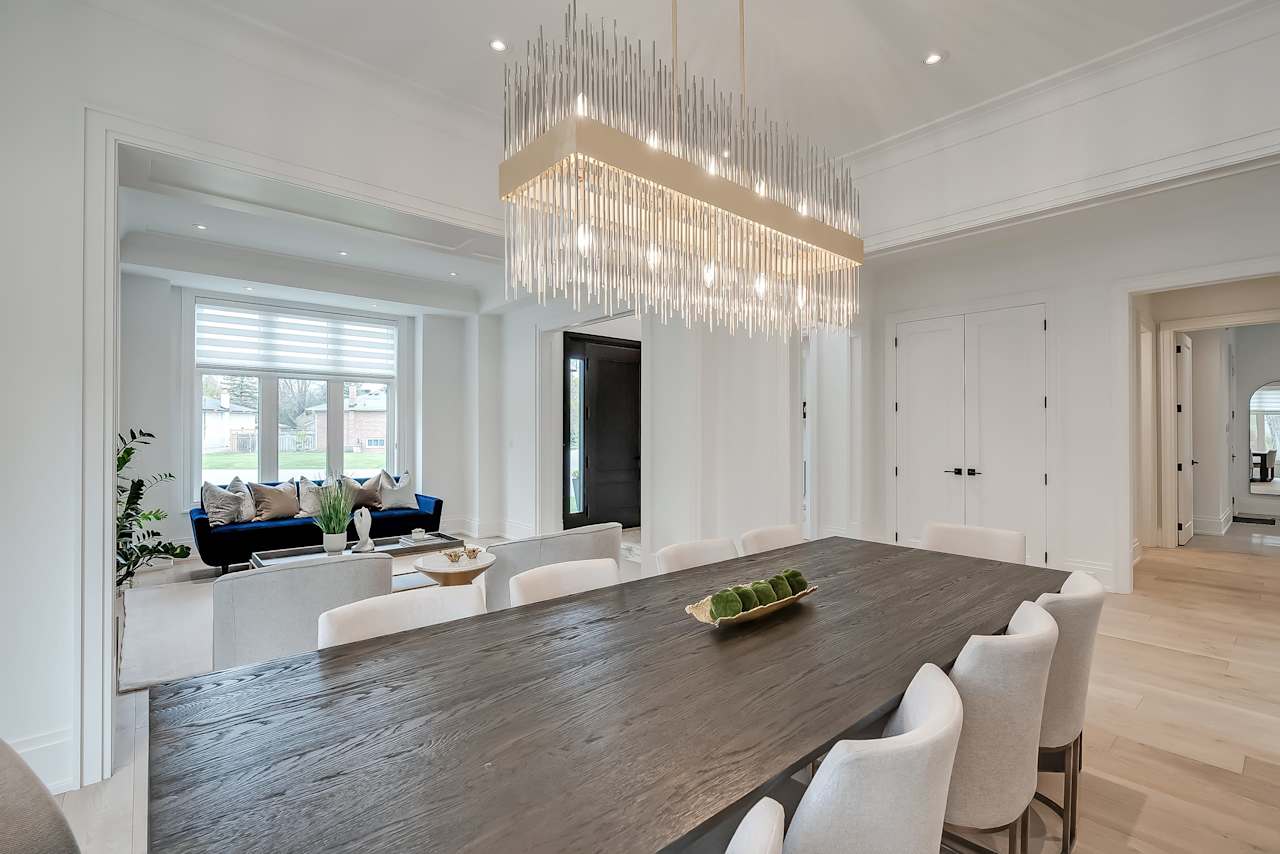 2096 Seabrook Drive | Oakville, ON L6L 2T9 | Goodale Miller Team