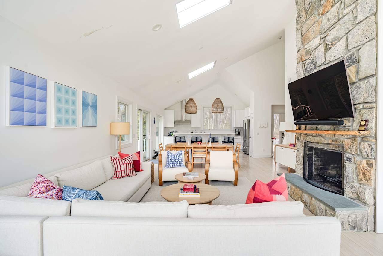 Dana Trotter | Bridgehampton Real Estate Agent