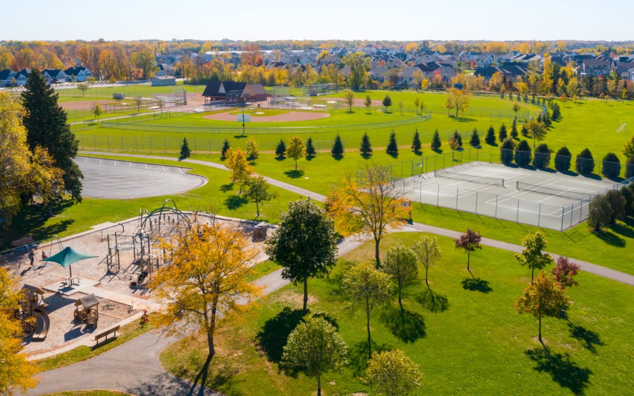 Medina Real Estate | Neighborhood Guide | Steadman Team