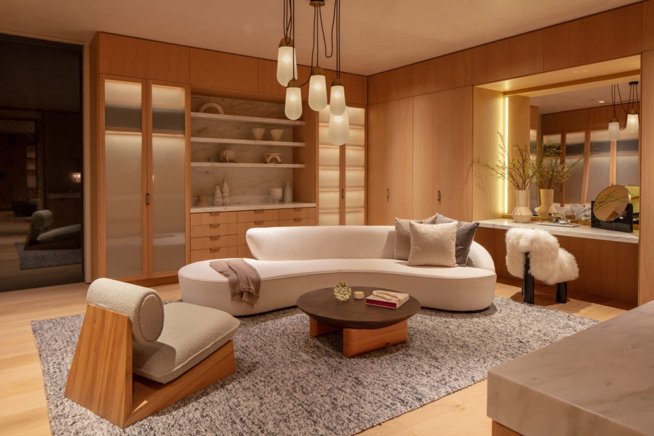 10721 STRADELLA CT | 90077 | 9 BEDS, 14 BATHS