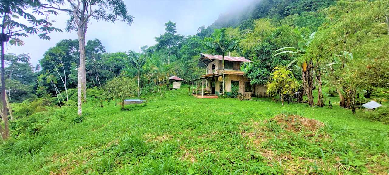 Off Grid Farm at the top of the Uvita mountain range