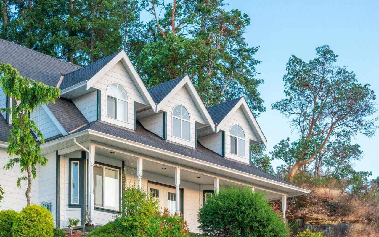 The Warner Hall Group | St. Louis Real Estate Agents