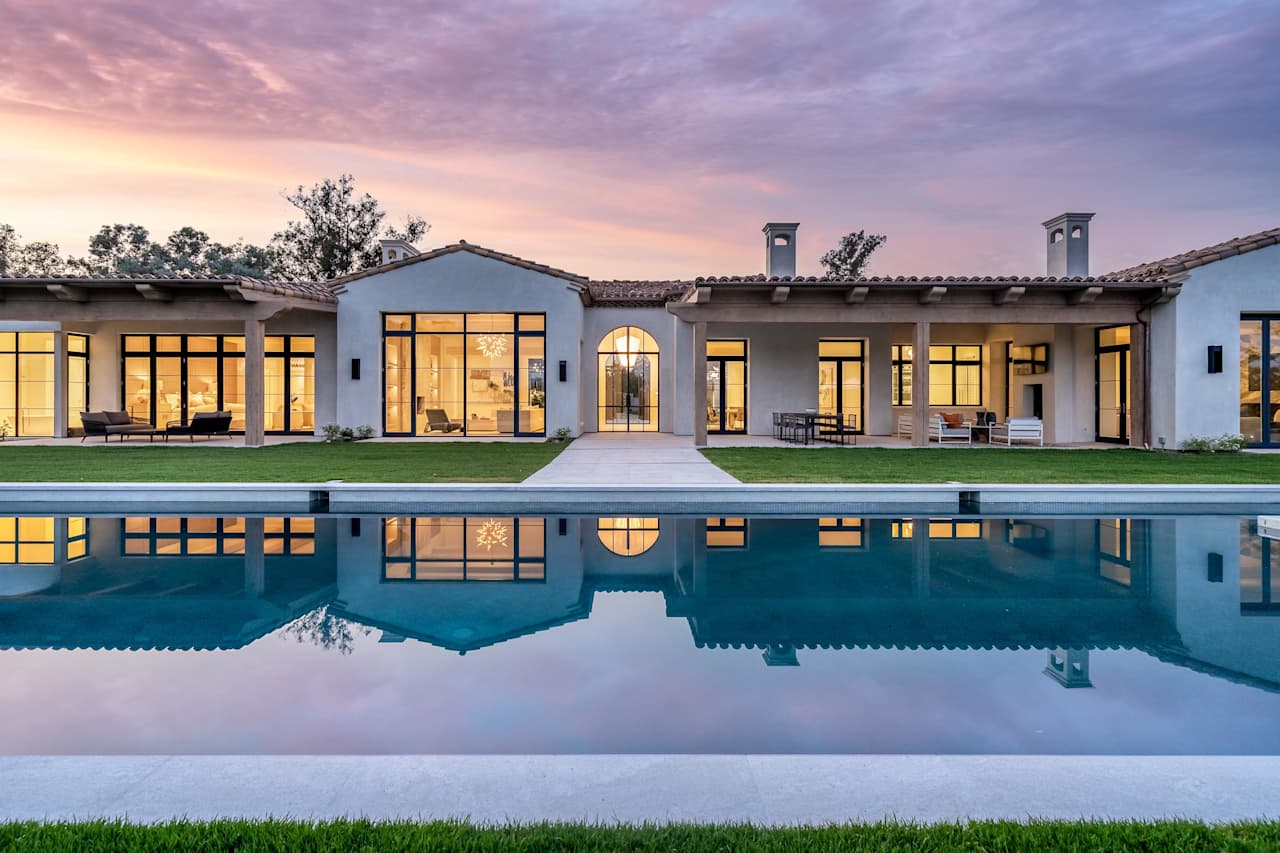 Laura Barry Luxury Estates | Rancho Santa Fe Real Estate