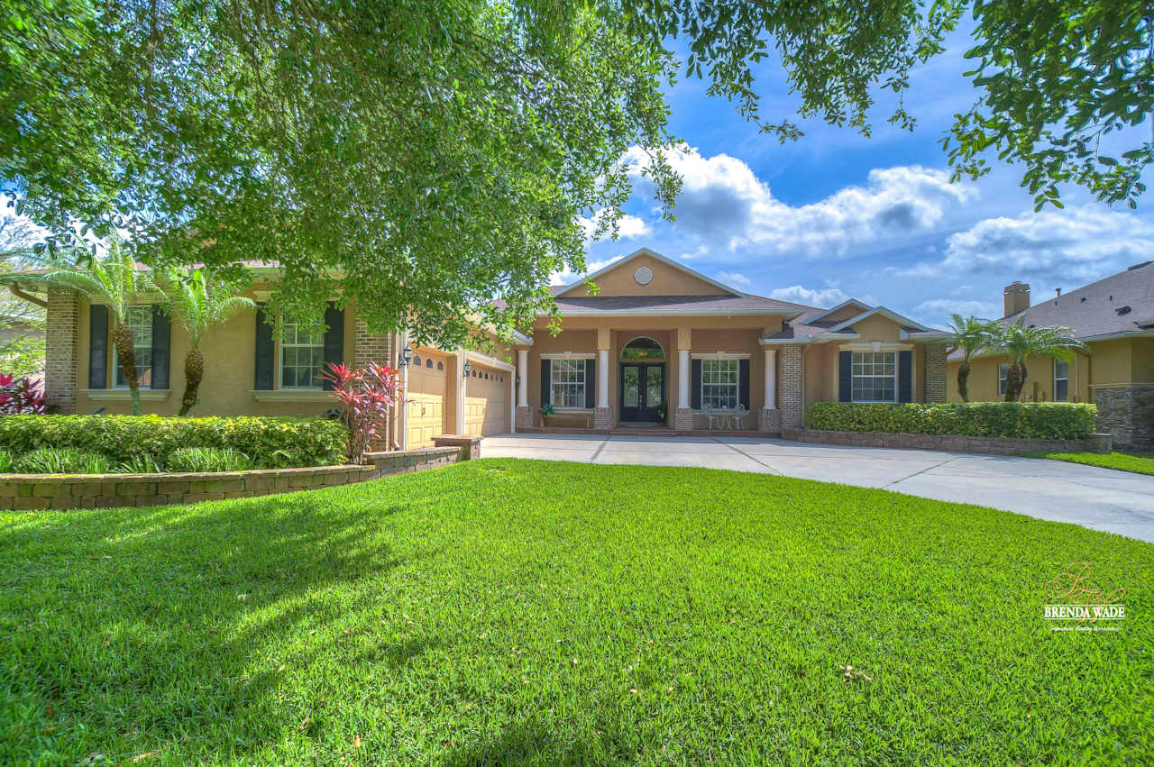 The Brenda Wade Team | Tampa Real Estate Agents