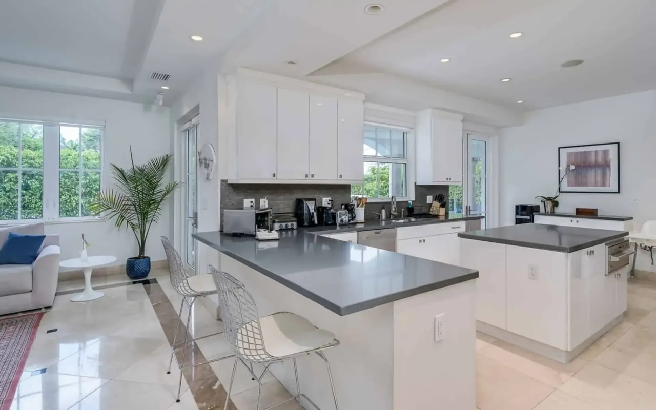 Luxury Real Estate - Key Biscayne Homes For Sale