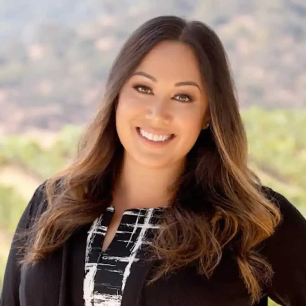 About Us - Momentum Realty