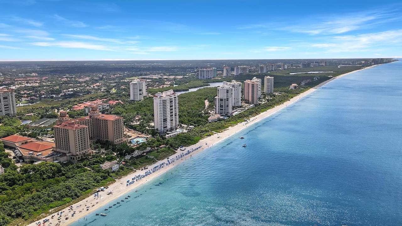 Coastal Neighborhoods in Naples Florida