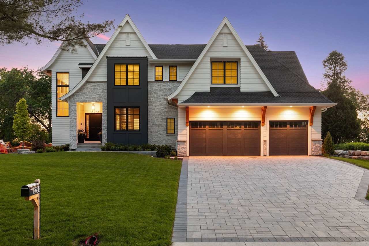 John Adams Real Estate | Wayzata Luxury Real Estate Agents