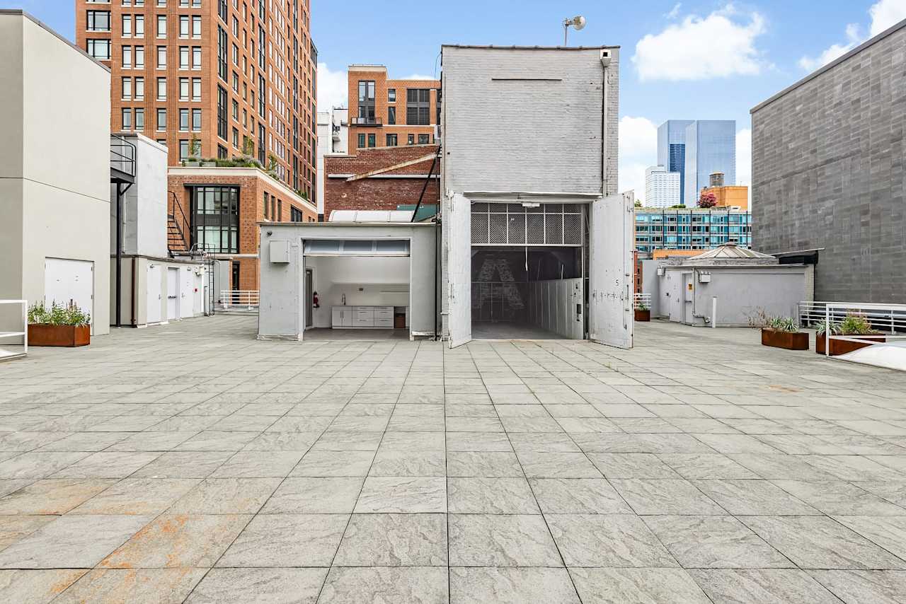 548 West 22nd St #BUILDING
