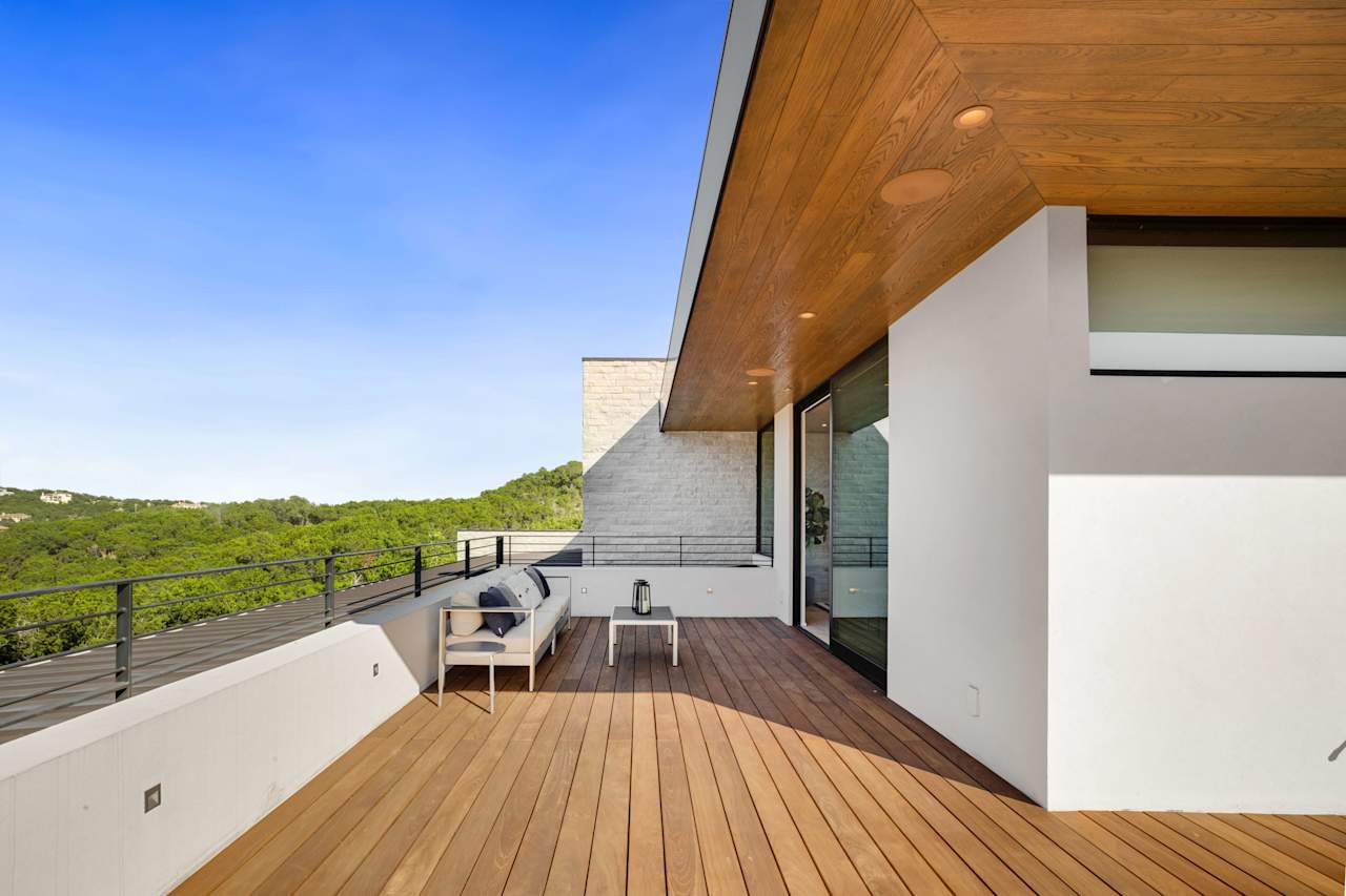 The Sweet Sky Residence