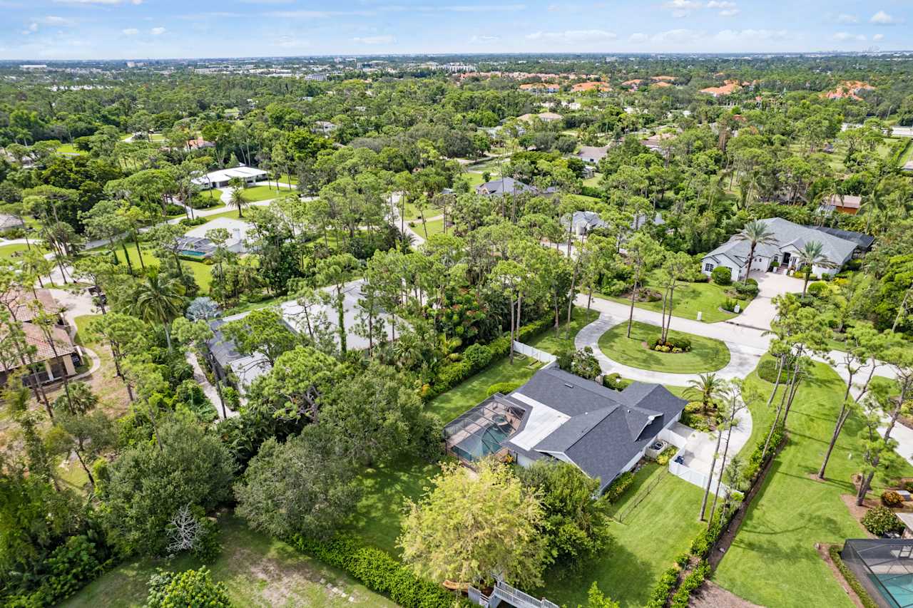 13863 Pine Villa Lane Fort Myers Florida - Pine Hurst Estates Luxury ...