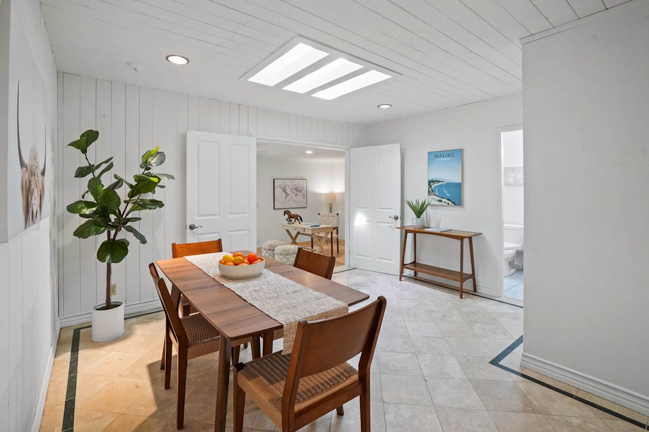 For Sale Monte Nido | Brian Merrick