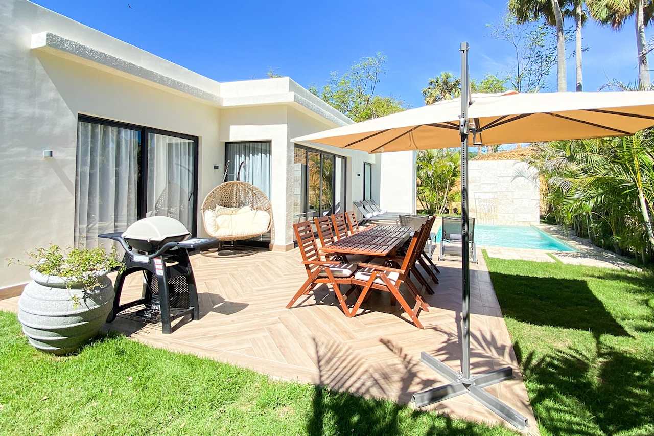 Explore Royal Lake Village | Lifestyle Holidays Real Estate