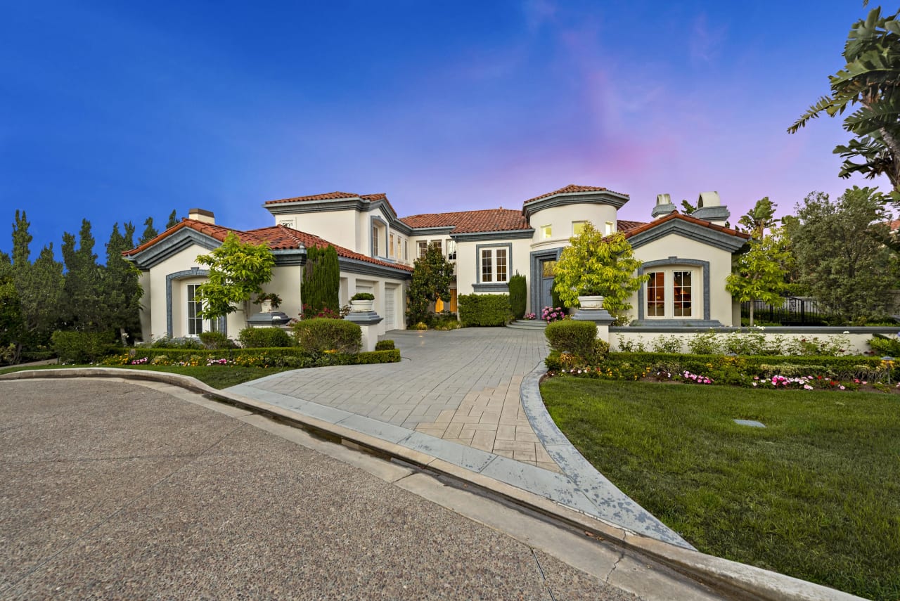 Lee Ann Canaday | Canaday Group | Orange County Luxury Home Specialists
