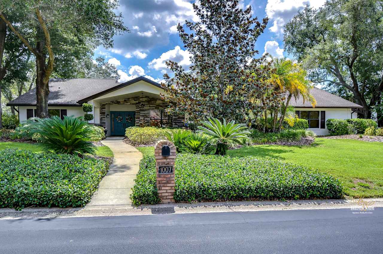 The Brenda Wade Team | Tampa Real Estate Agents