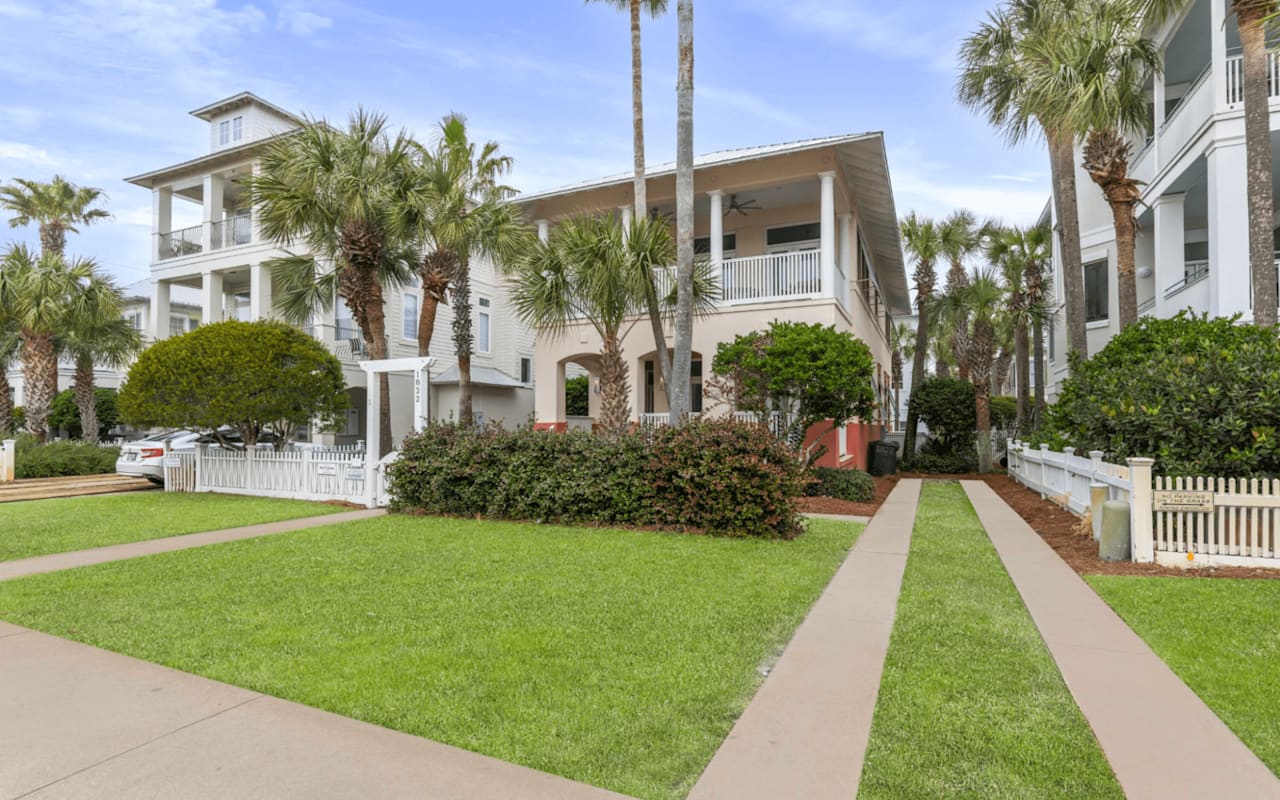 Architectural Landmarks of the Emerald Coast | Blog | Abbott Martin Group