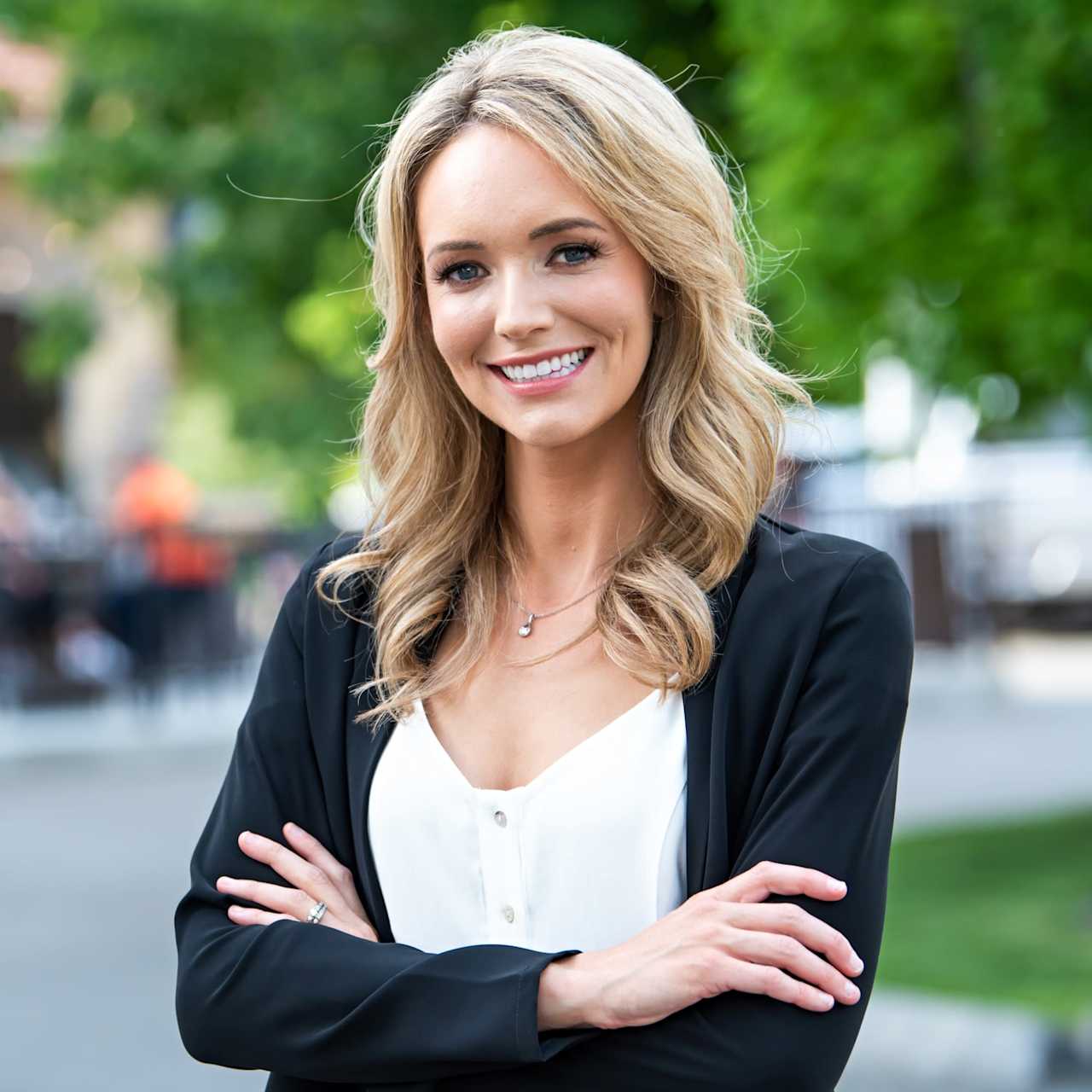 Shana Brown | Tri-Cities Real Estate Specialist