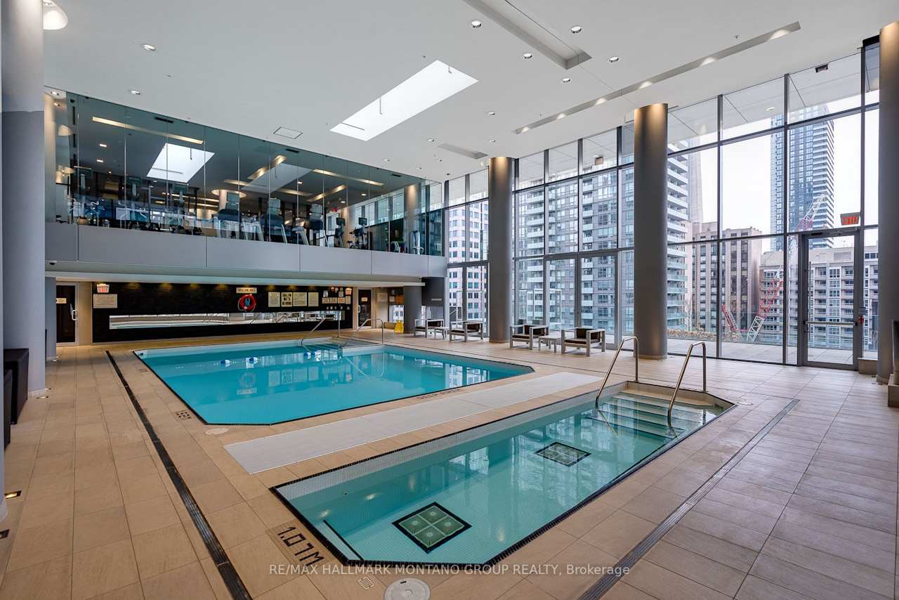 TIFF'S BEST EXECUTIVE SUITE | Toronto Real Estate | Penthouse Queen