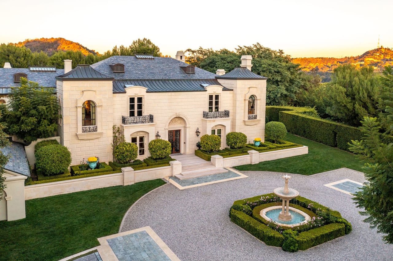 Exclusive Listings | Carolwood | Beverly Hills Real Estate Agents