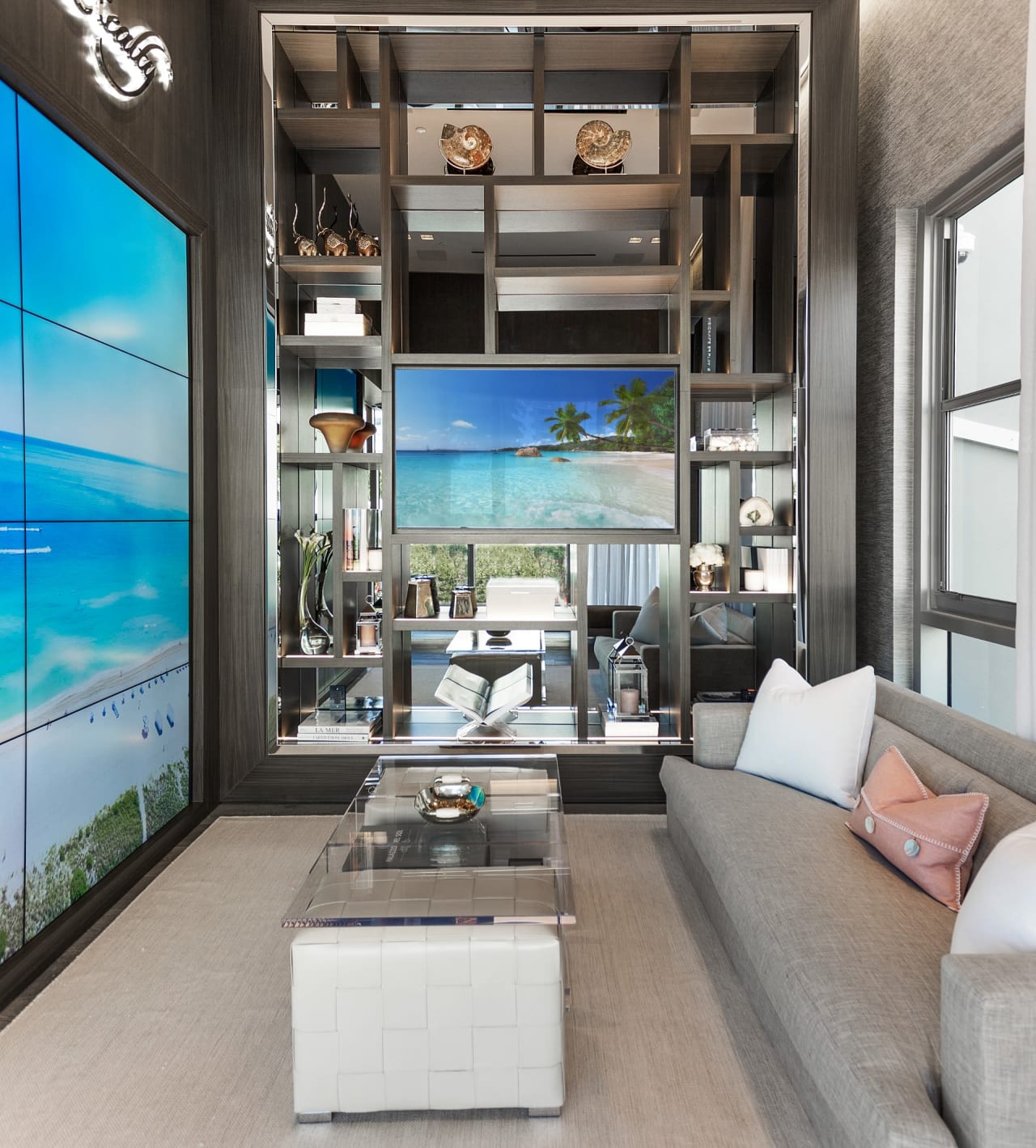 Property Lounges | Dora Puig | Miami Beach Real Estate Experts