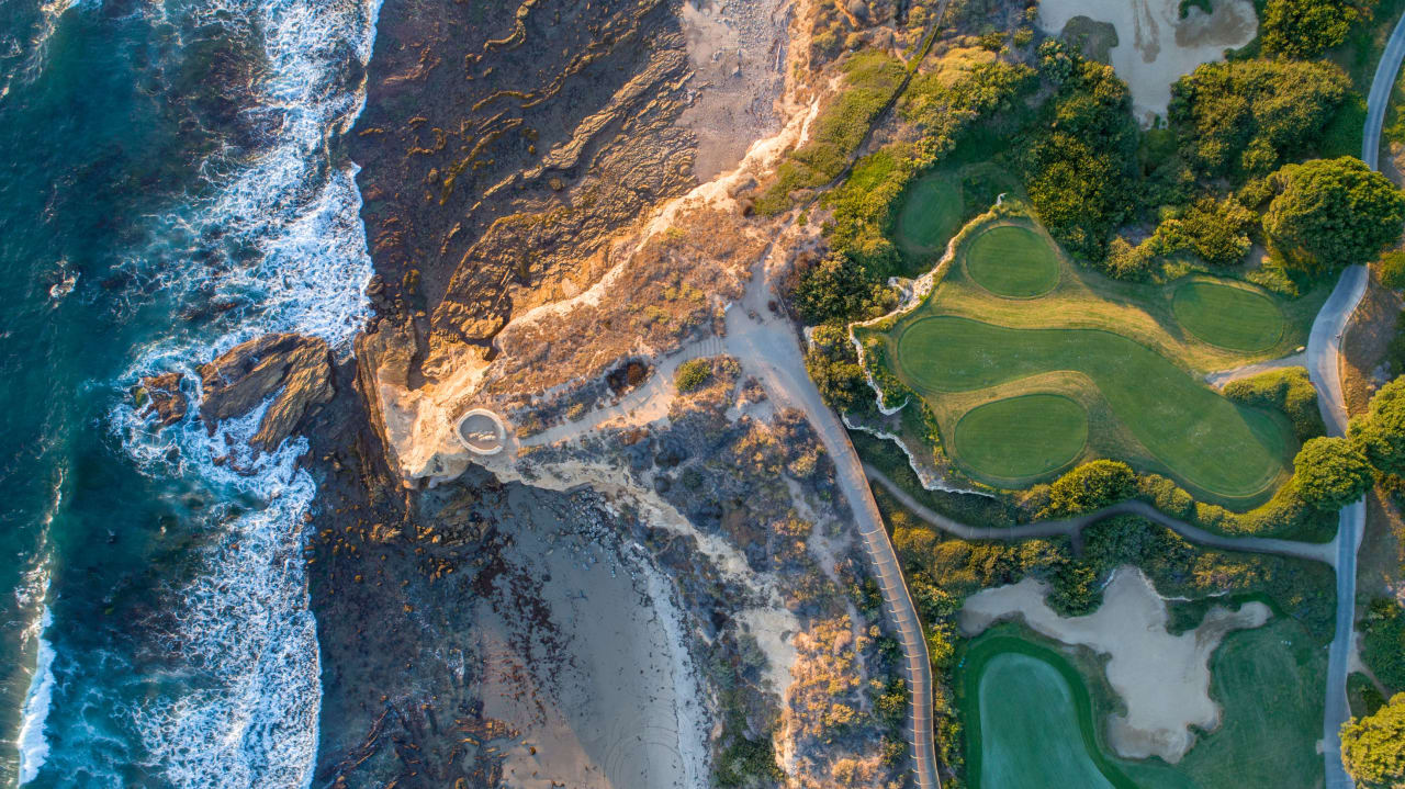 VALIA Properties | Corona del Mar Luxury Real Estate