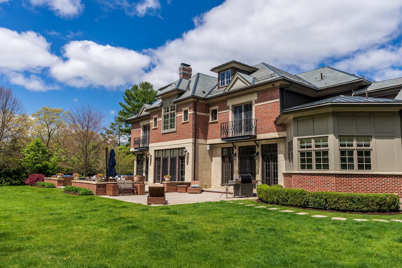 Deborah M. Gordon Team | Boston Real Estate Team