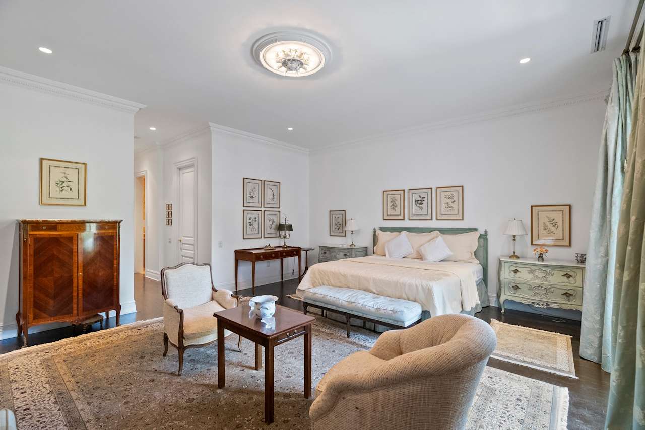 Exclusive Residence - One Post Road | Barry Cohen Homes