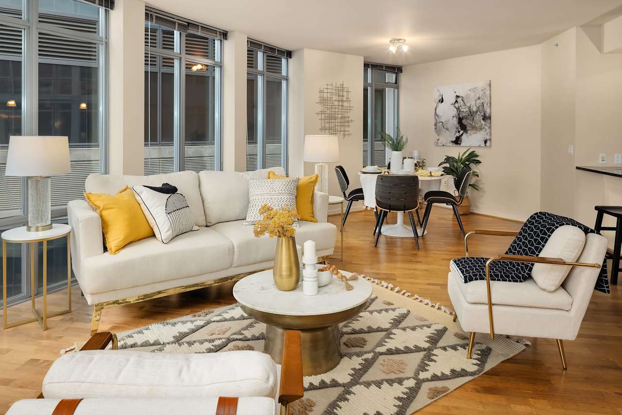 Cosmopolitan | Development | Jeff Reynolds