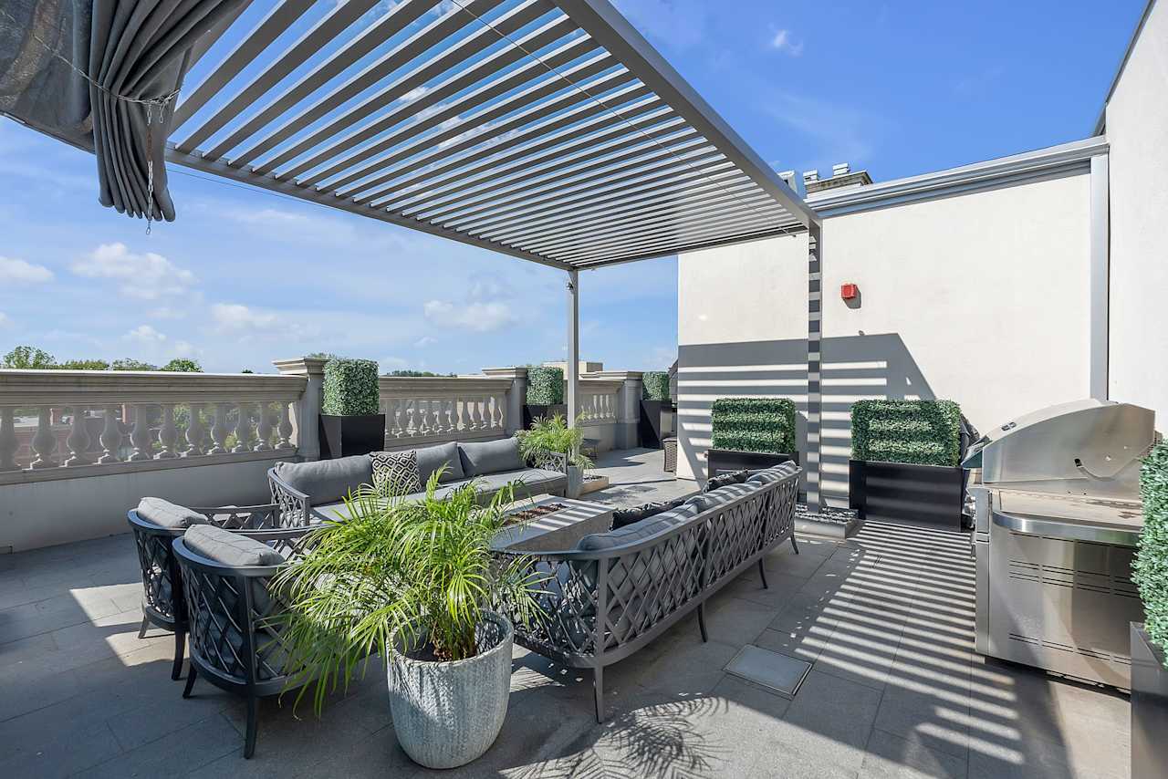 300 Randall Street PH2 | Oakville, ON L6J 1R1 | Goodale Miller Team