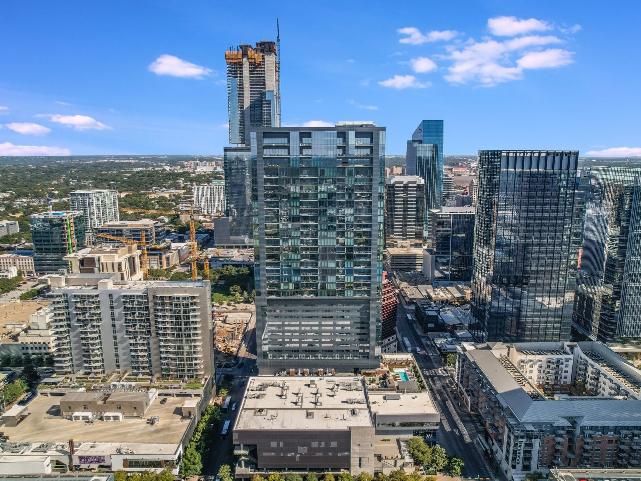 The W Residences 210 Lavaca Street Austin, TX