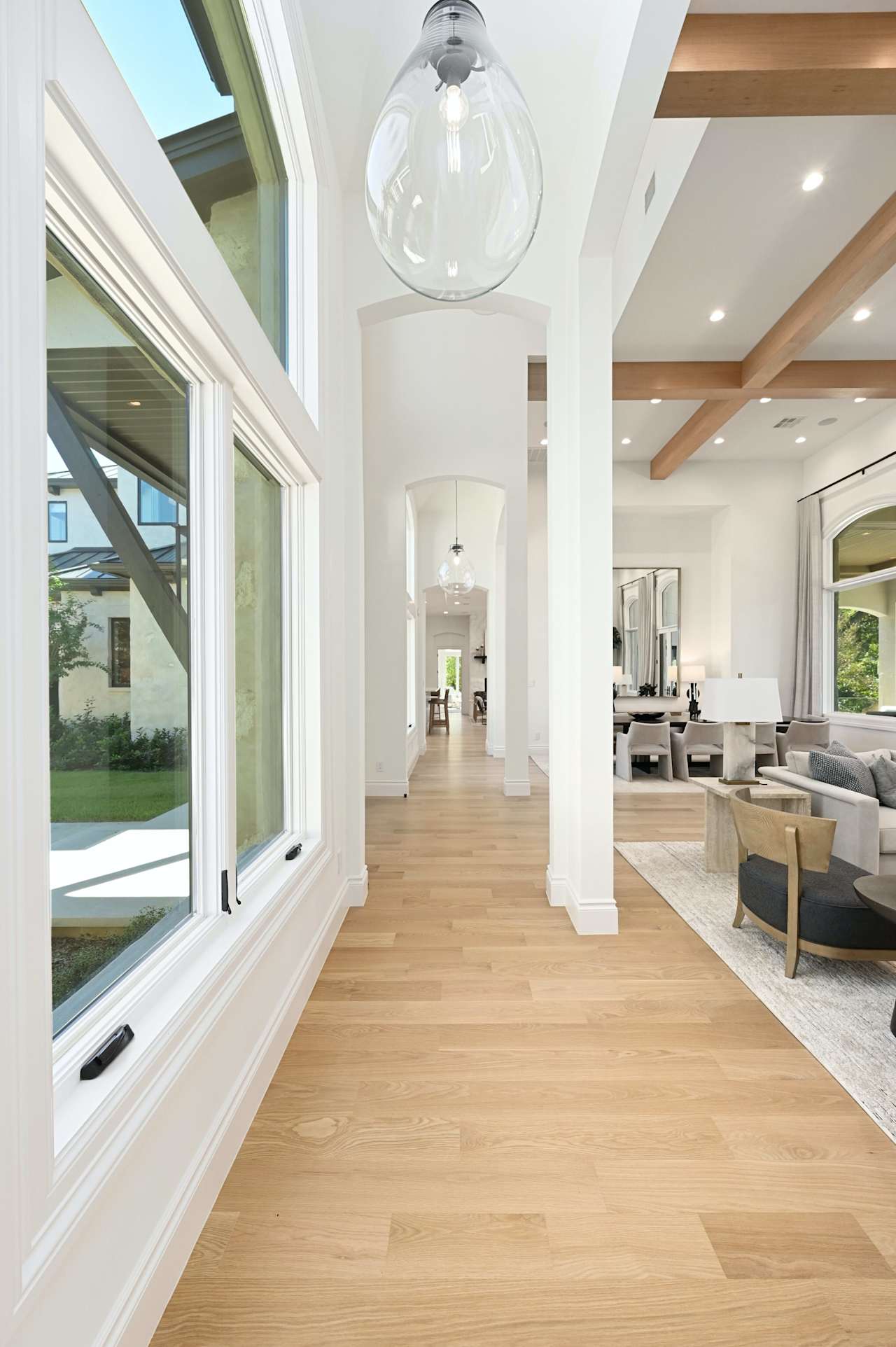 13414 Shore Vista Drive | A Luxury Lake Austin Retreat