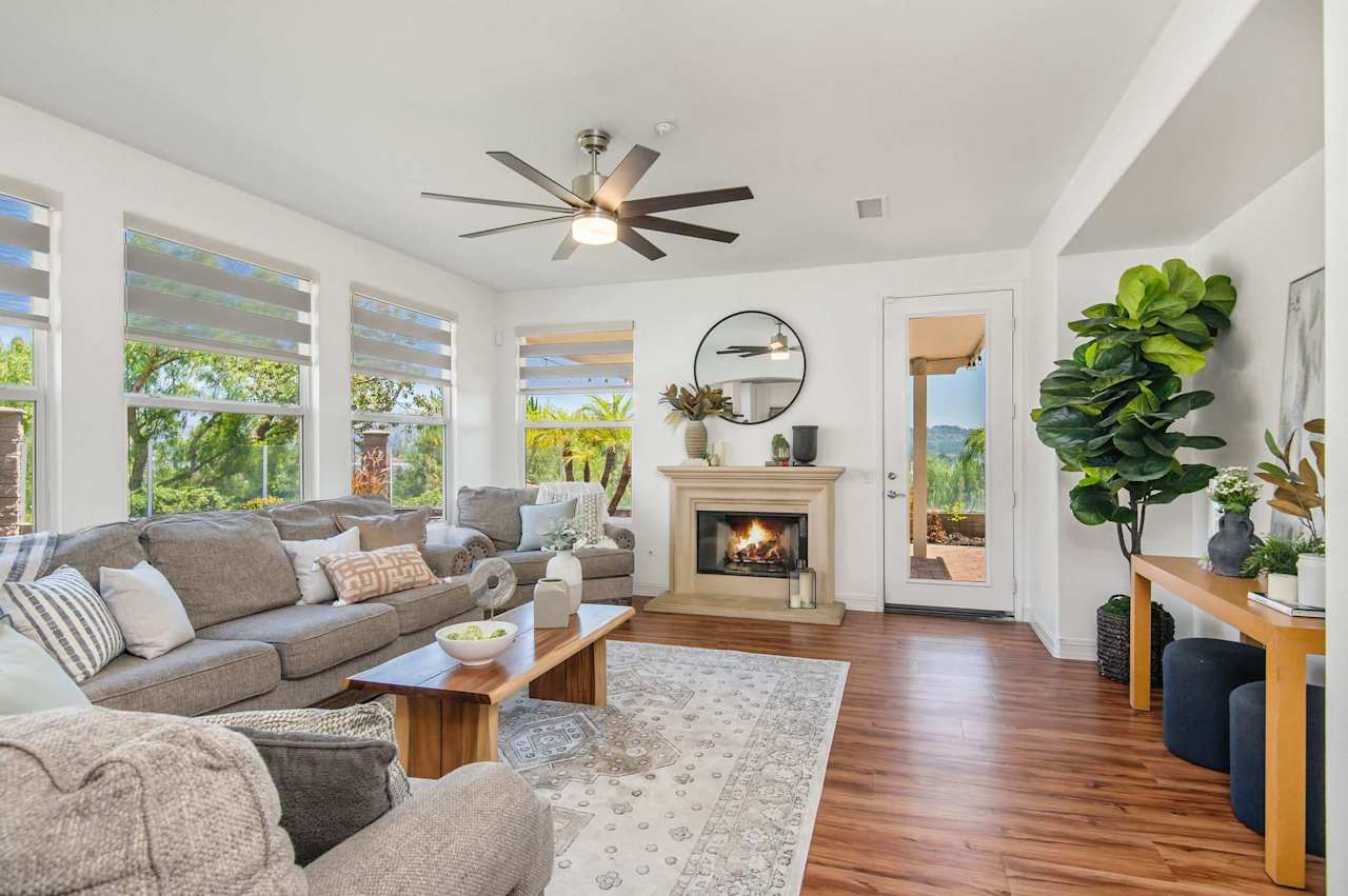 Classy AF Interiors | Cassie French Real Estate Agent