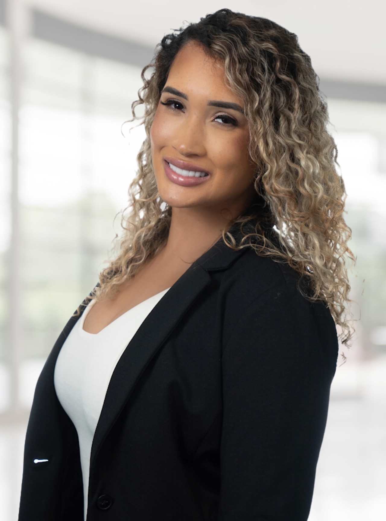 Meet our Team | Cosmo Realty Group | New York Real Estate Experts