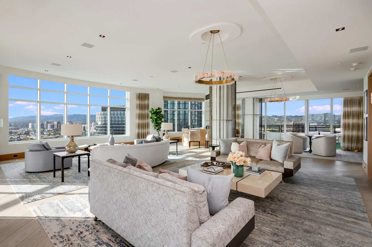 1 W Century Dr Unit: 36A