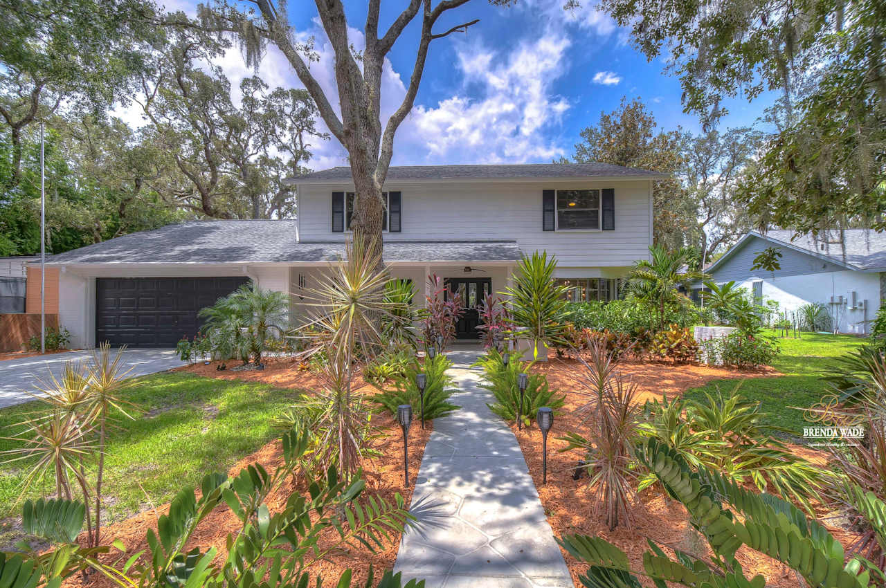 The Brenda Wade Team | Tampa Real Estate Agents