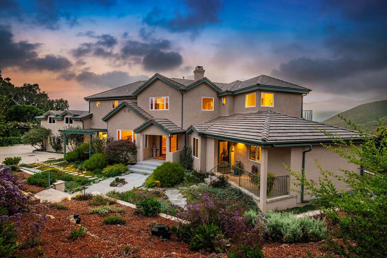 Jade Mills | Beverly Hills Realtor & LA Real Estate Agent Near Me