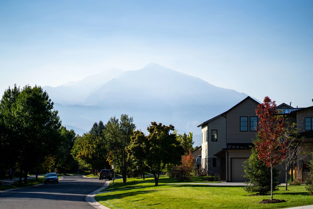 Aspen, Colorado: A Climate and Weather Guide for Every Season Year ...