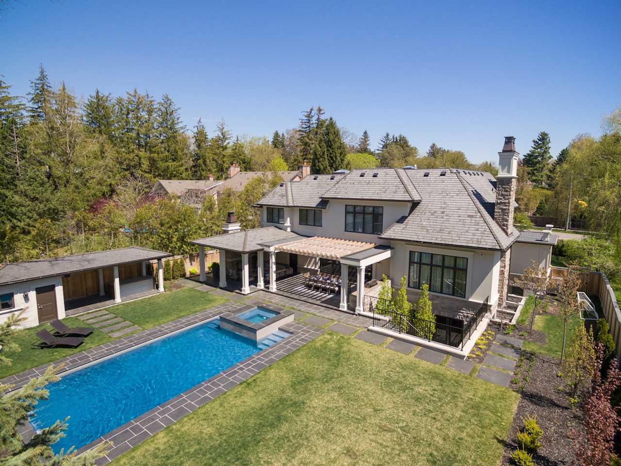 276 Chartwell Road | Oakville, ON L6J 3Z9 | Goodale Miller Team