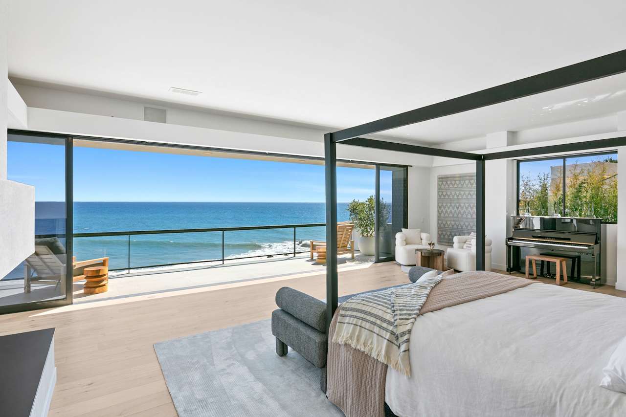 31516 Victoria Point Rd. | Malibu Real Estate