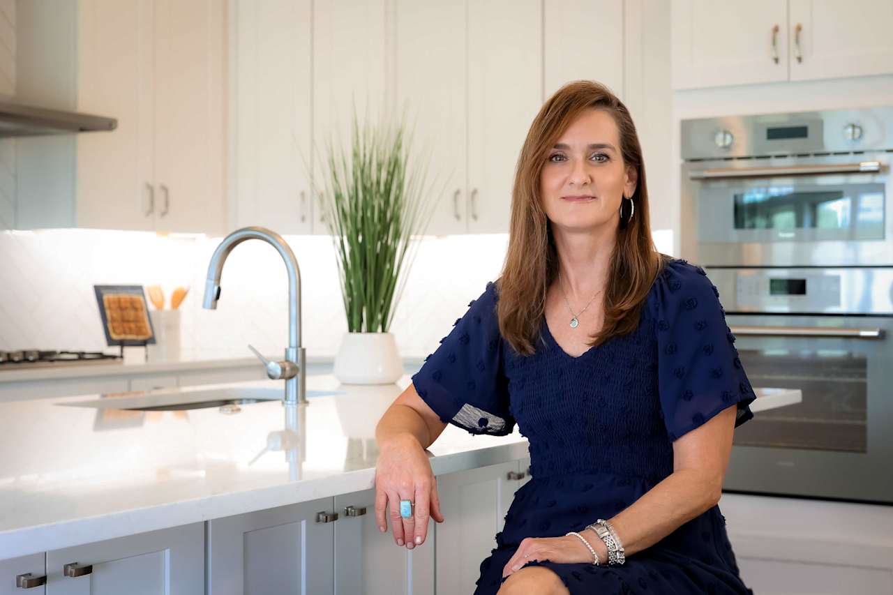 Top Florida Real Estate Agent | Julie Little Brewer