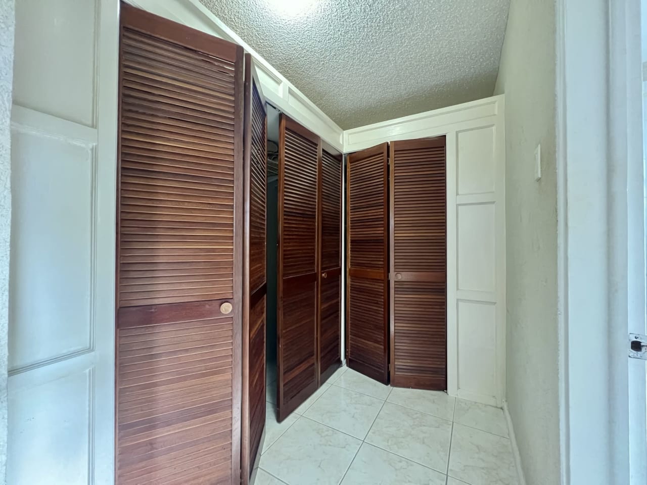 680 Nibbs Estate 1 Bedroom | Luxury Properties BVI | Tortola Real ...