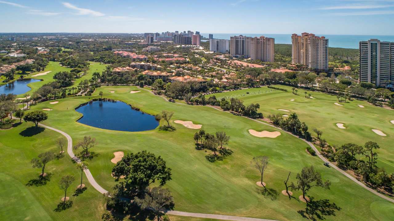 Pelican Bay | Community Guide